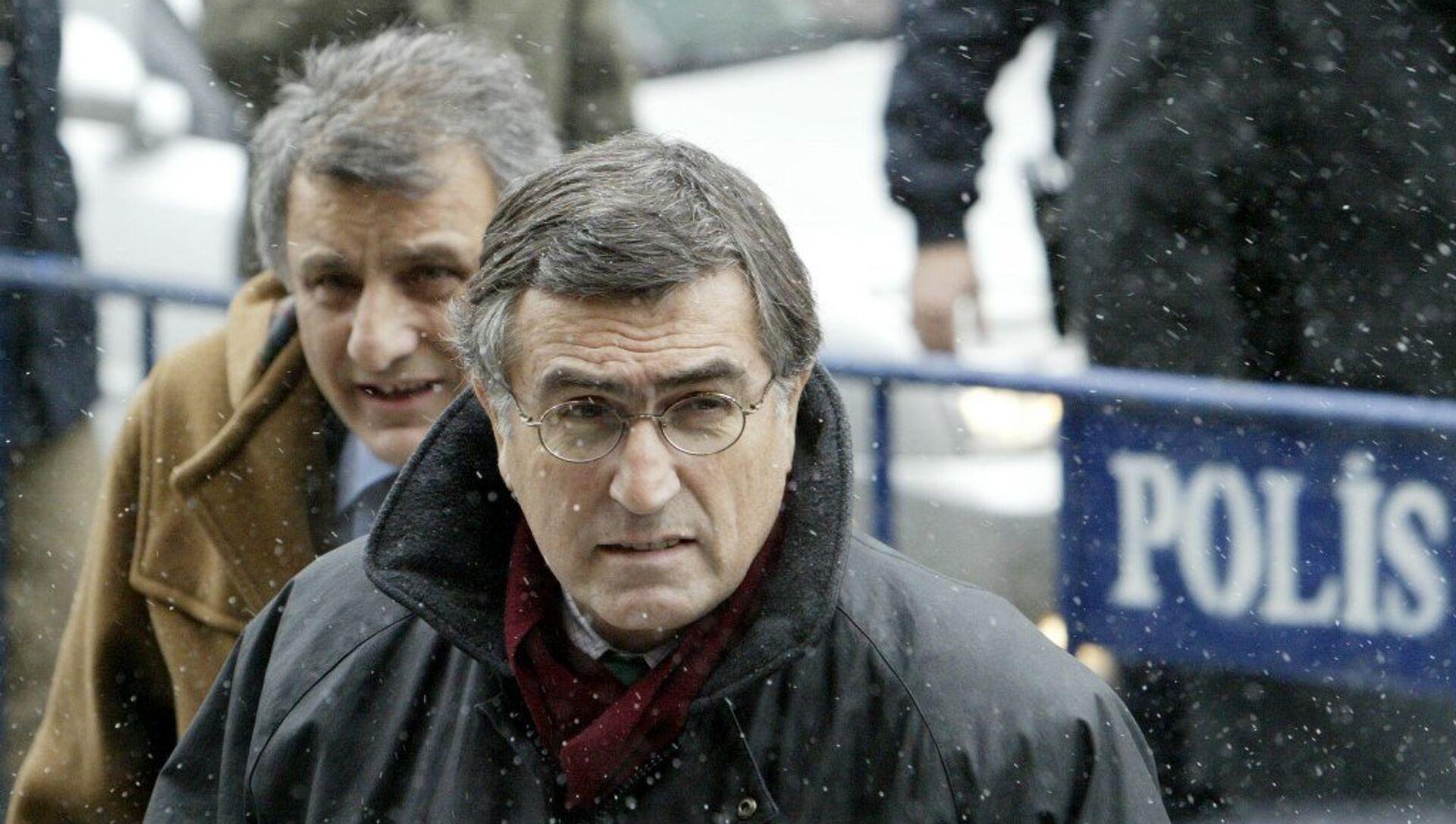 » Gazeteci Hasan Cemal HDP’den milletvekili adayı oldu