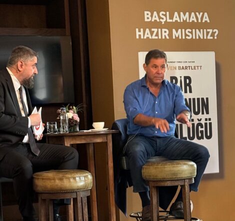 » Cem Boyner: Bildiğimiz her şeyi unutalım